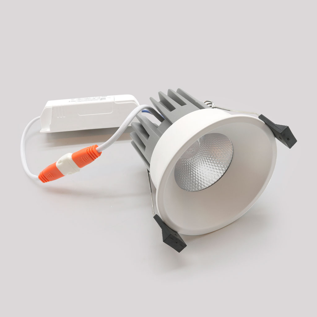 Downlight LED NIK 8w 2700k – LEDHOUSE